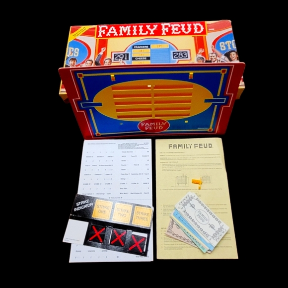 Frenantle Media | Games | Vintage Family Feud 99 Pressman Board Game ...